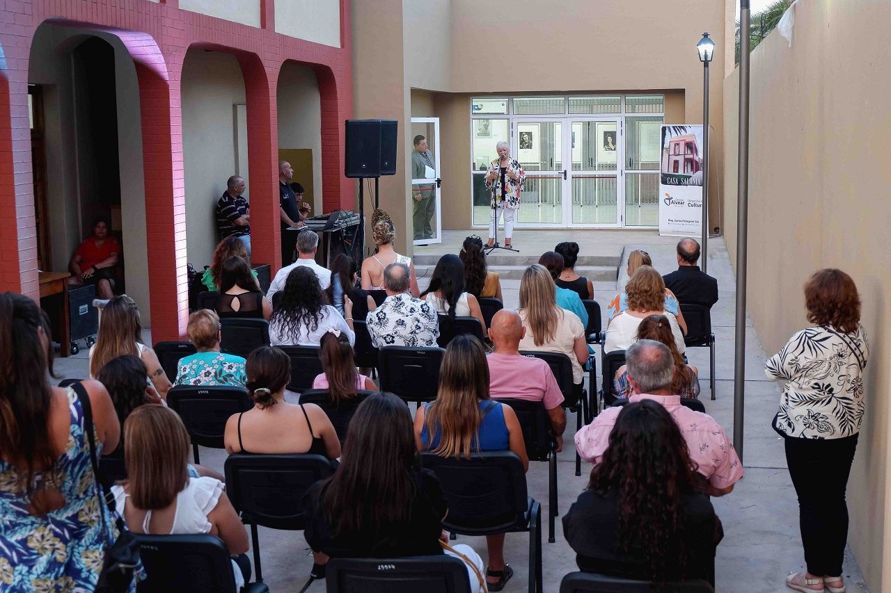 Inició la Exposición de Artes visuales de Vendimia